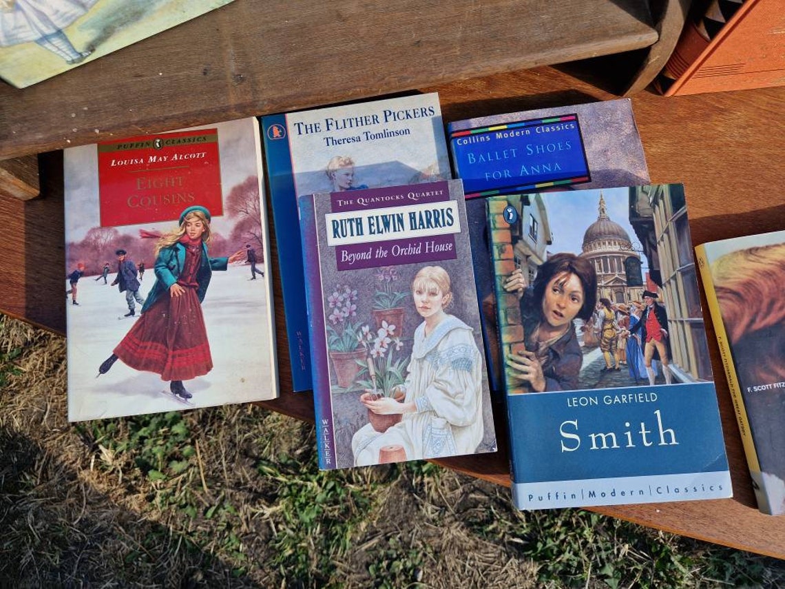 Gorgeous Collection of 11 Classic Used Vintage Children's Books. One ...