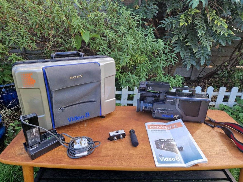 Sony CCD-V8AF-E Video 8 Video Camera Recorder - Etsy