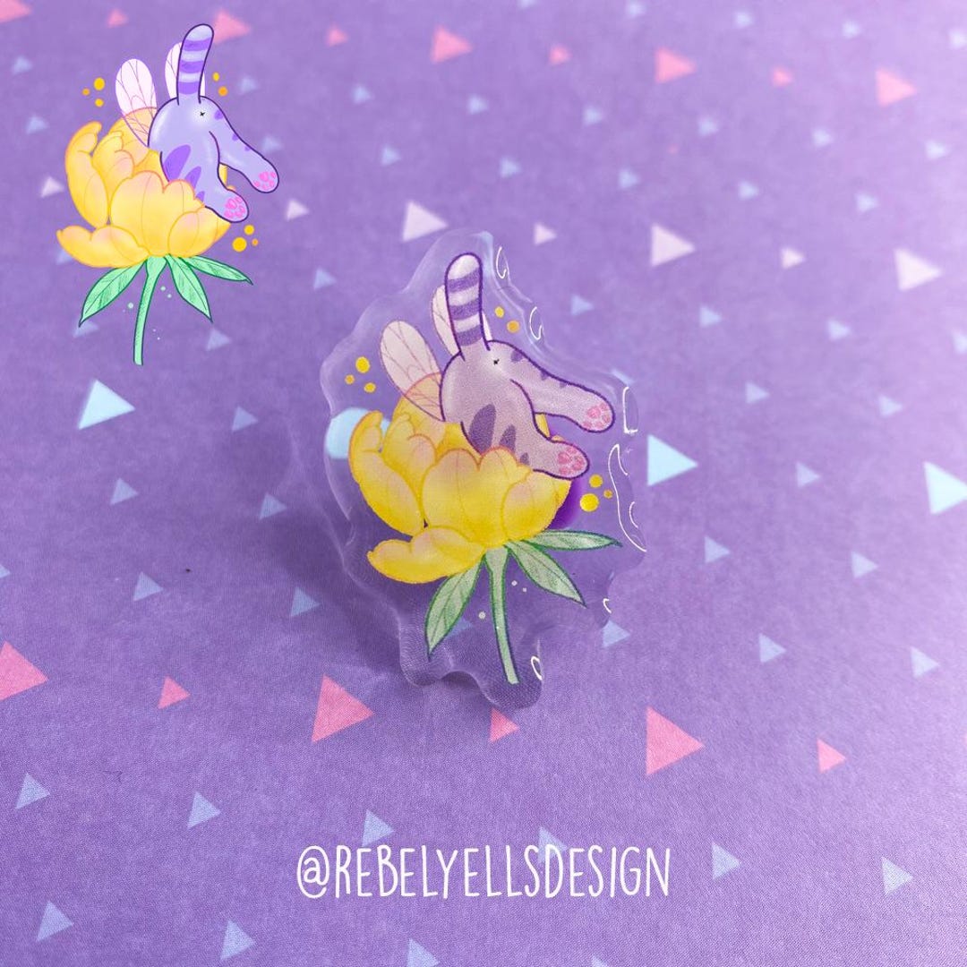 Acrylic Pin Butt Bumble Yellie - Button Bottom Kitten With Wings - Cute ...