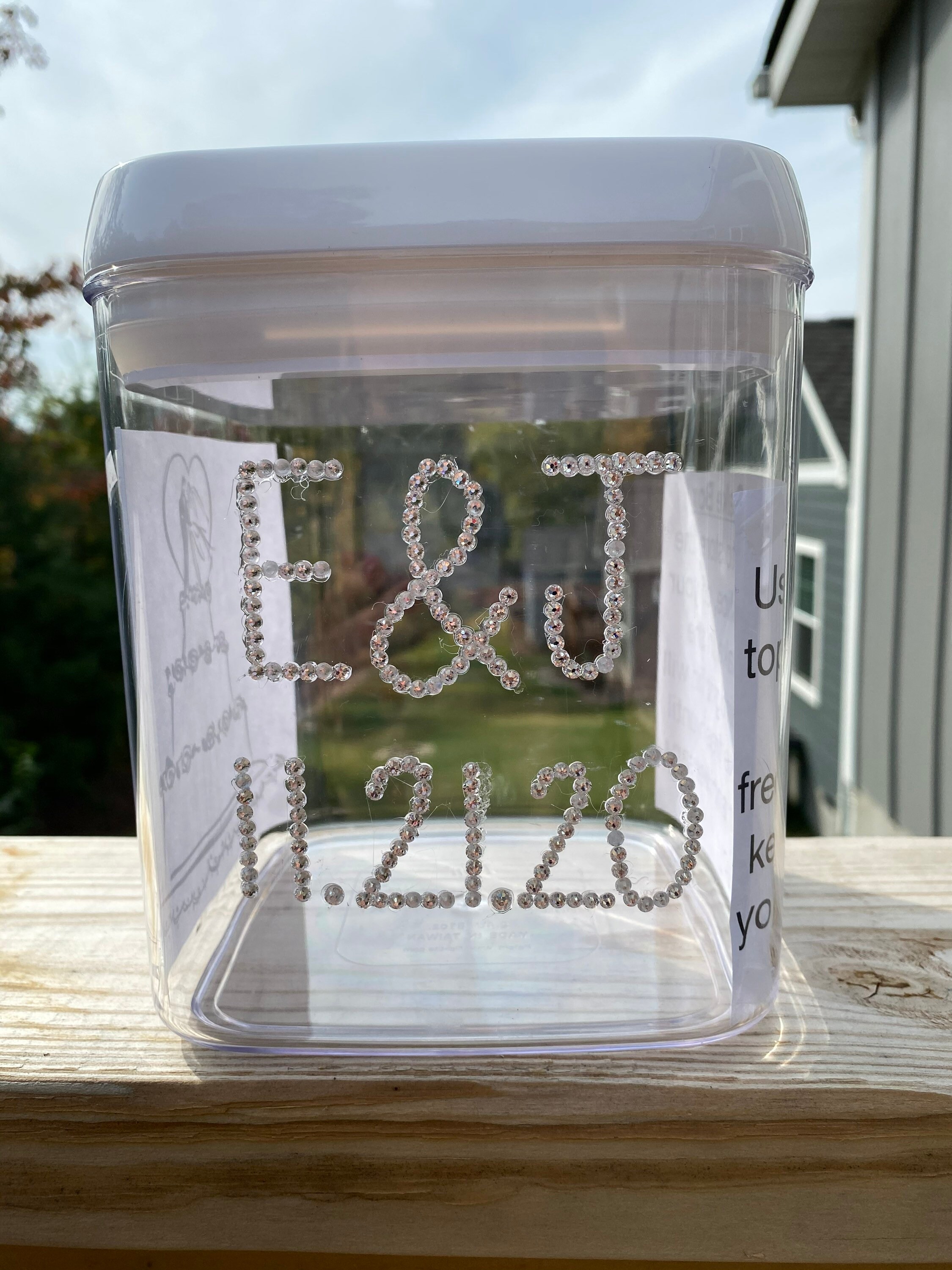 The Wedding Cake Box Wedding Cake Preserver - Etsy