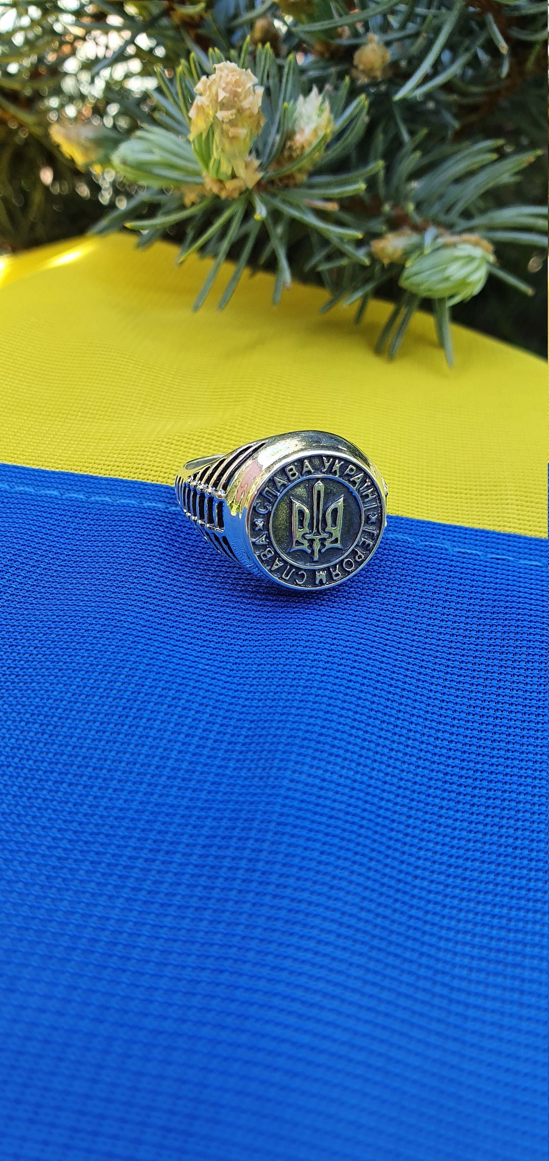 Ring Coat of Arms of Ukraine, Trident Ring of Ukraine, Tryzub Ring of ...