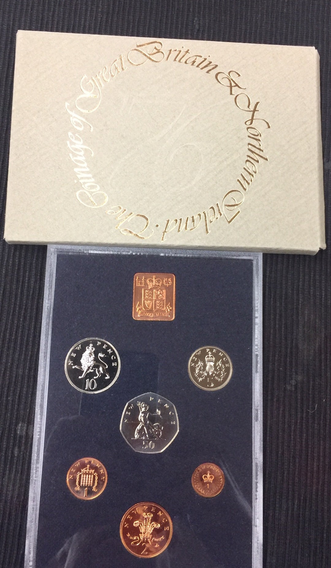 1976 Coins of Great Britain Royal Mint Issue Coin Set Proof Set - Etsy