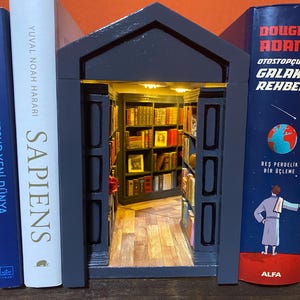 Handmade Library Book Nook Diorama With LED Lights | Miniature ...