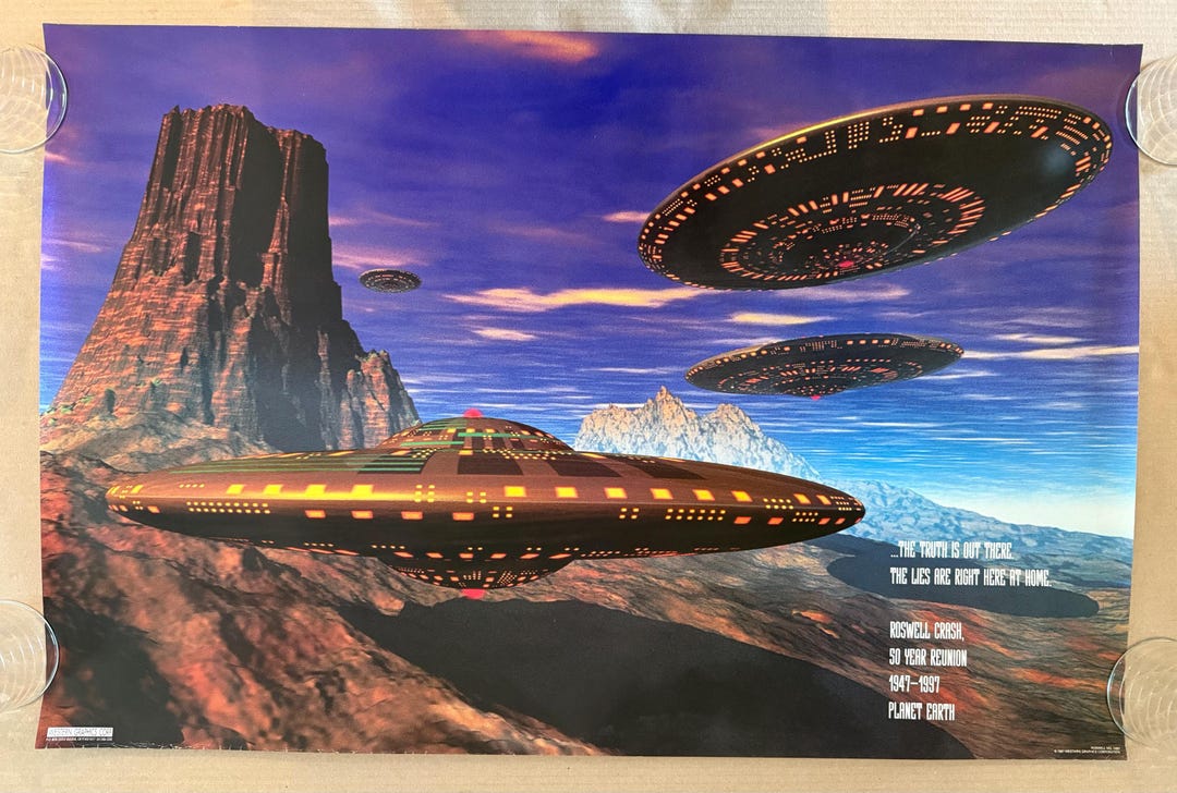 Roswell Crash Vintage Poster UFO Psychedelic Blacklight Aliens ...