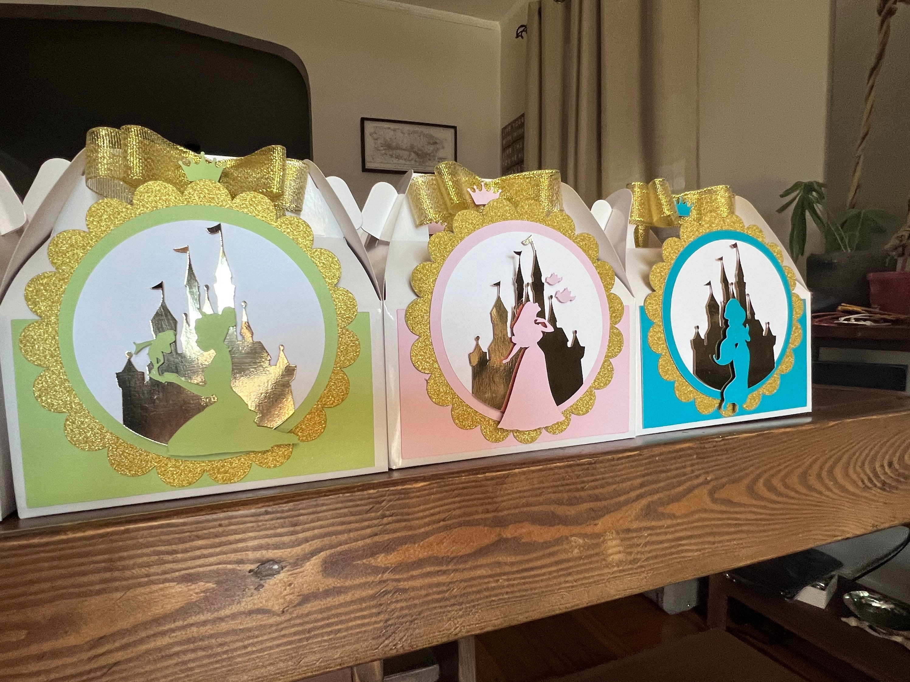 Princess Favor Boxes, Princess Belle, Beauty and the Beast, Princess ...