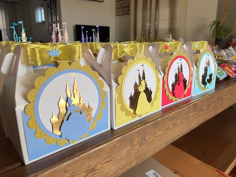 Princess Favor Boxes, Princess Belle, Beauty and the Beast, Princess ...