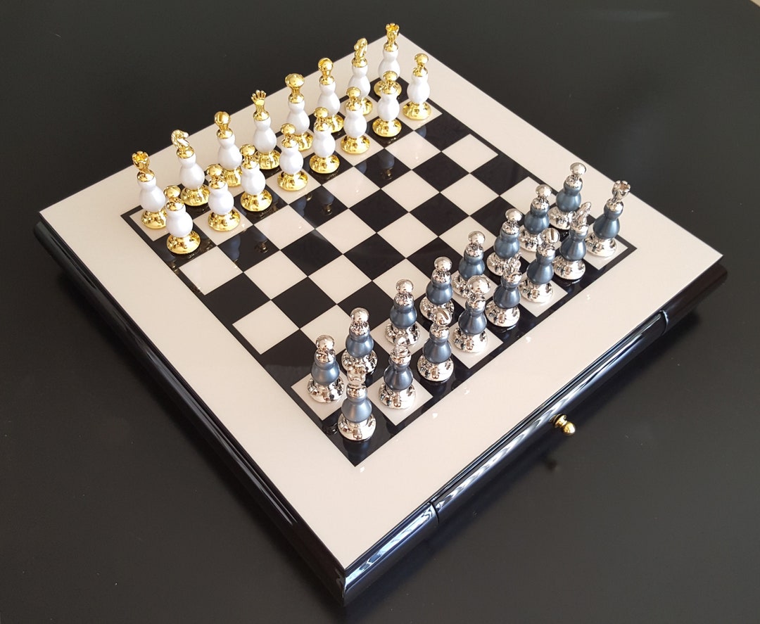 Elegant Gold and Silver Chess Set - Etsy