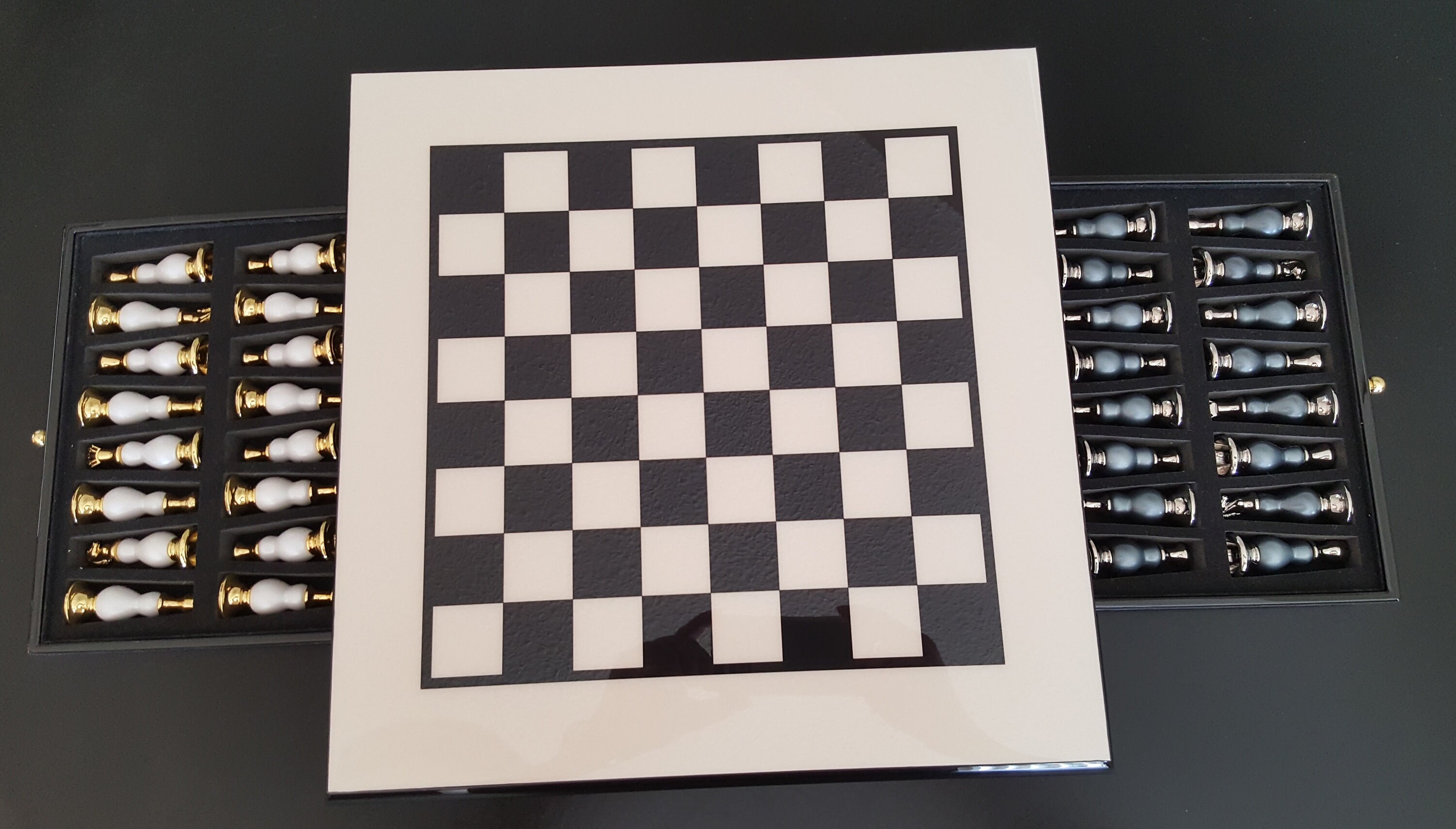 Elegant Gold and Silver Chess Set - Etsy