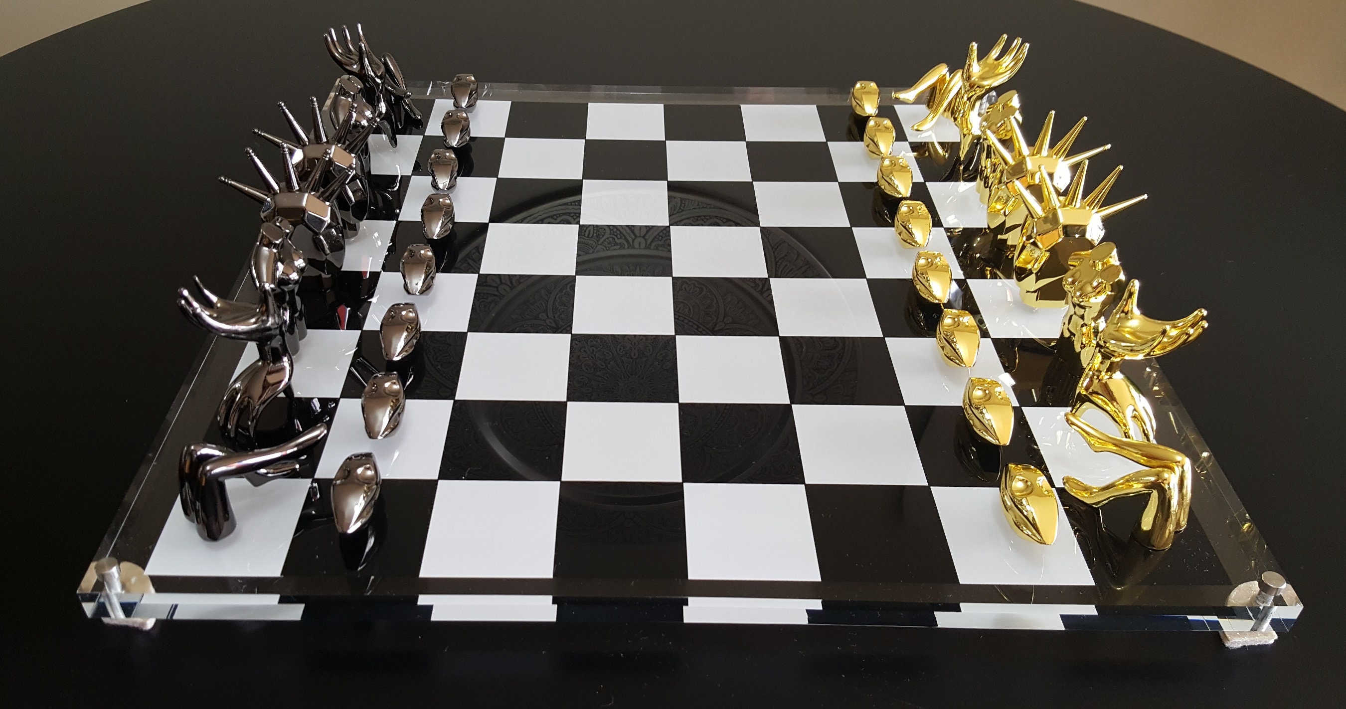 Art Sculpture Chess Set - Etsy