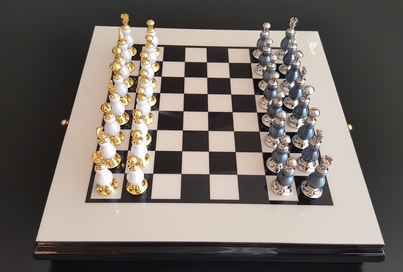 Elegant Gold and Silver Chess Set - Etsy
