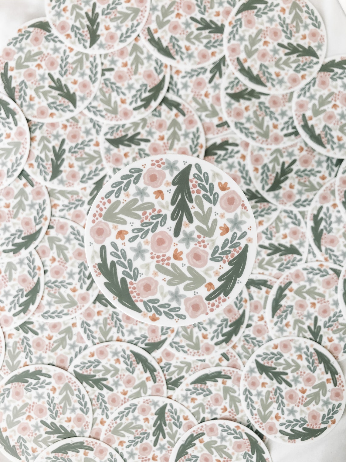 Round Floral Vinyl Sticker Water Bottle Stickers Laptop - Etsy