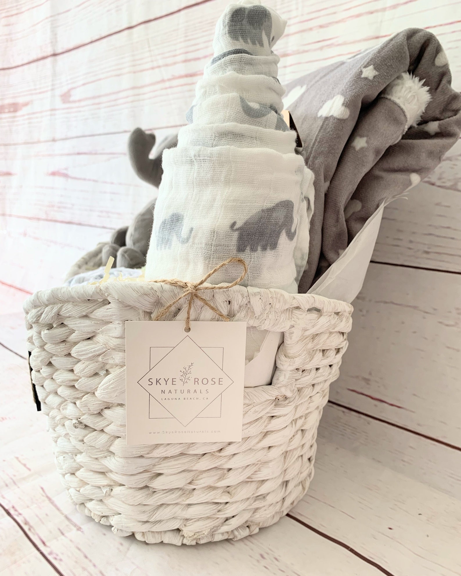 Organic Baby Gift Basket, Personalize Name, Gender Neutral Baby Basket ...