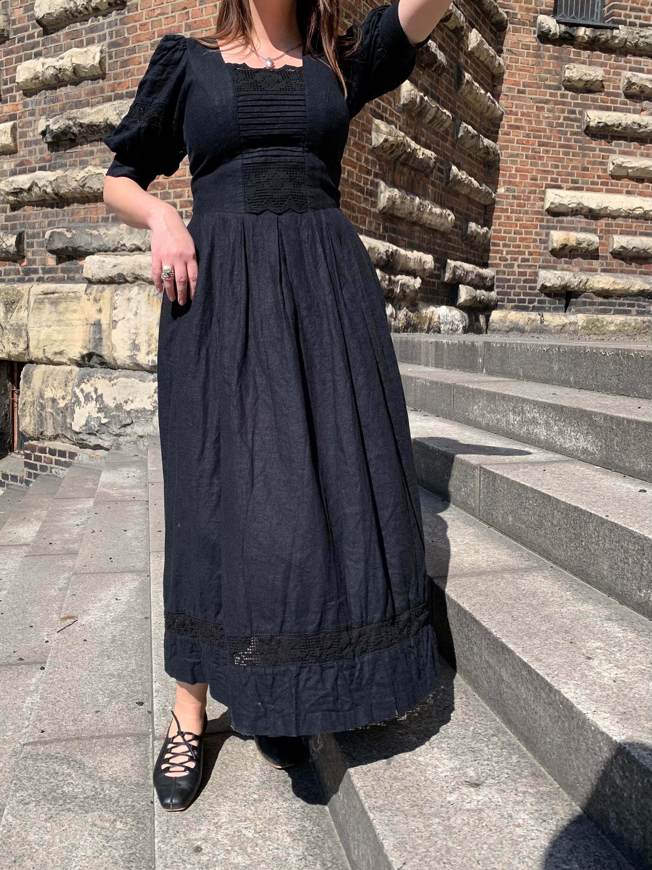 Vintage Unique Austrian Linen Maxi Midi Dress Pleated Ambroidery Laces ...