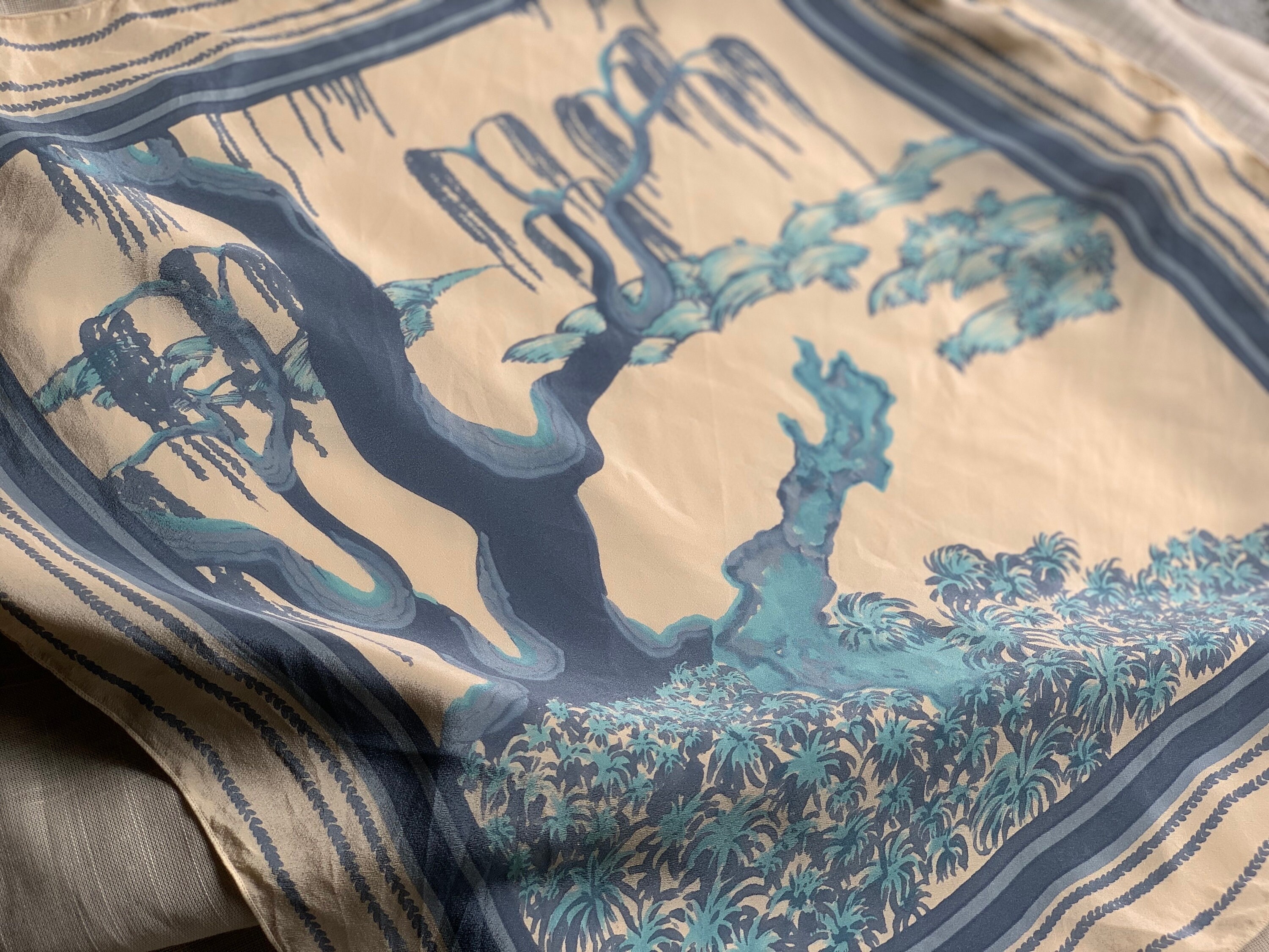 Vintage Batik Japanese Tissu Silk Hand Painted Scarf Art - Etsy