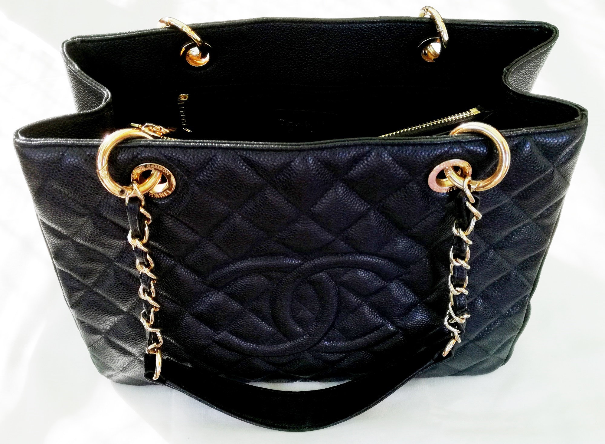 Authentic Coco Chanel Handbags | Paul Smith