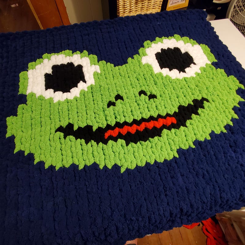 Chunky Knitted Frog - Etsy