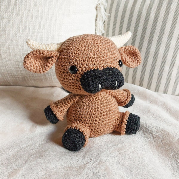 Crochet Bull - Etsy