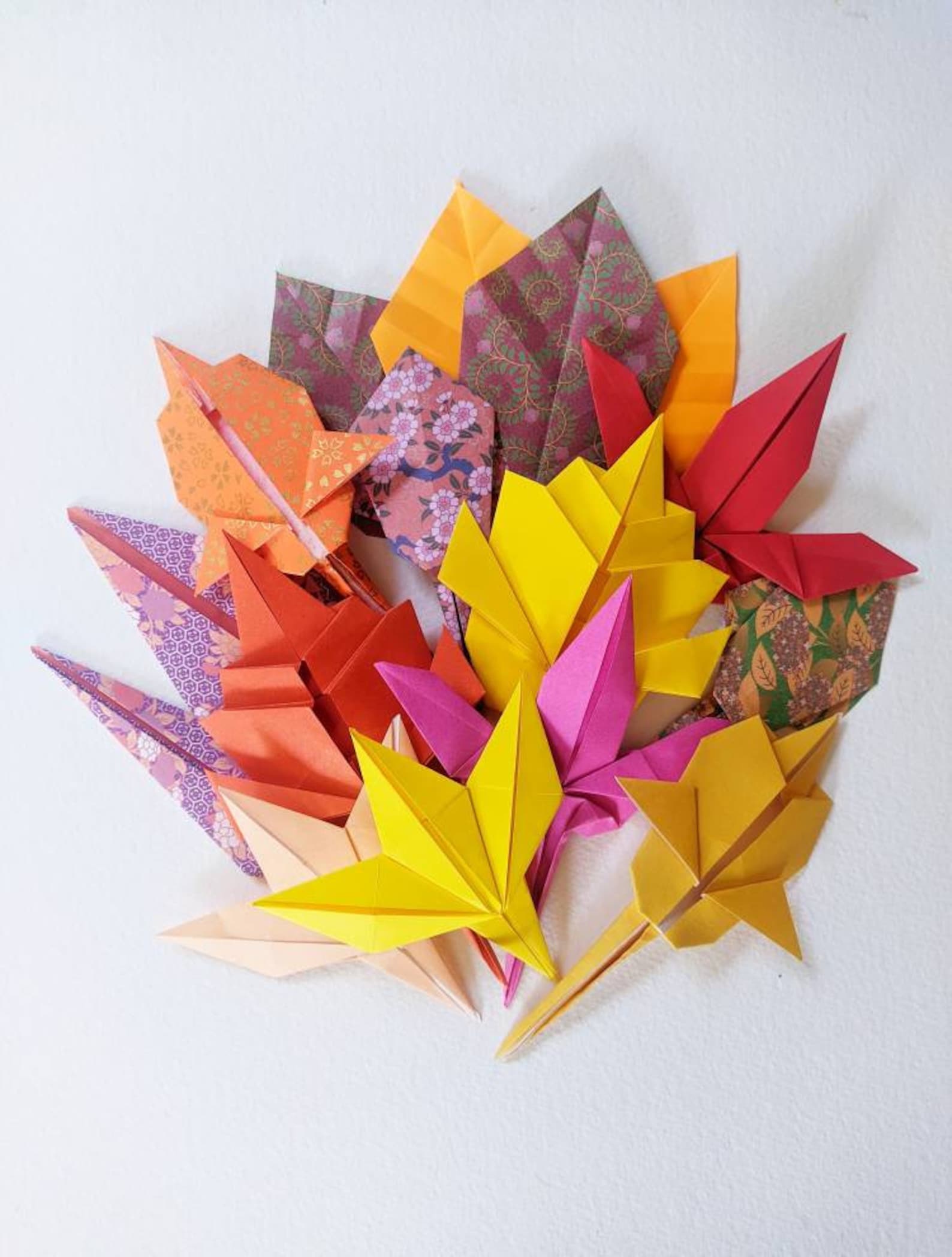 Set of 16 origami Autumn leaves Autumn decor Celebrate | Etsy