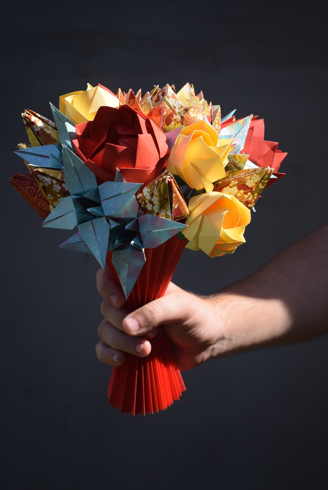 Valentine's Day Flowers, Valentine's Day Bouquet, Valentine's Day Gift ...