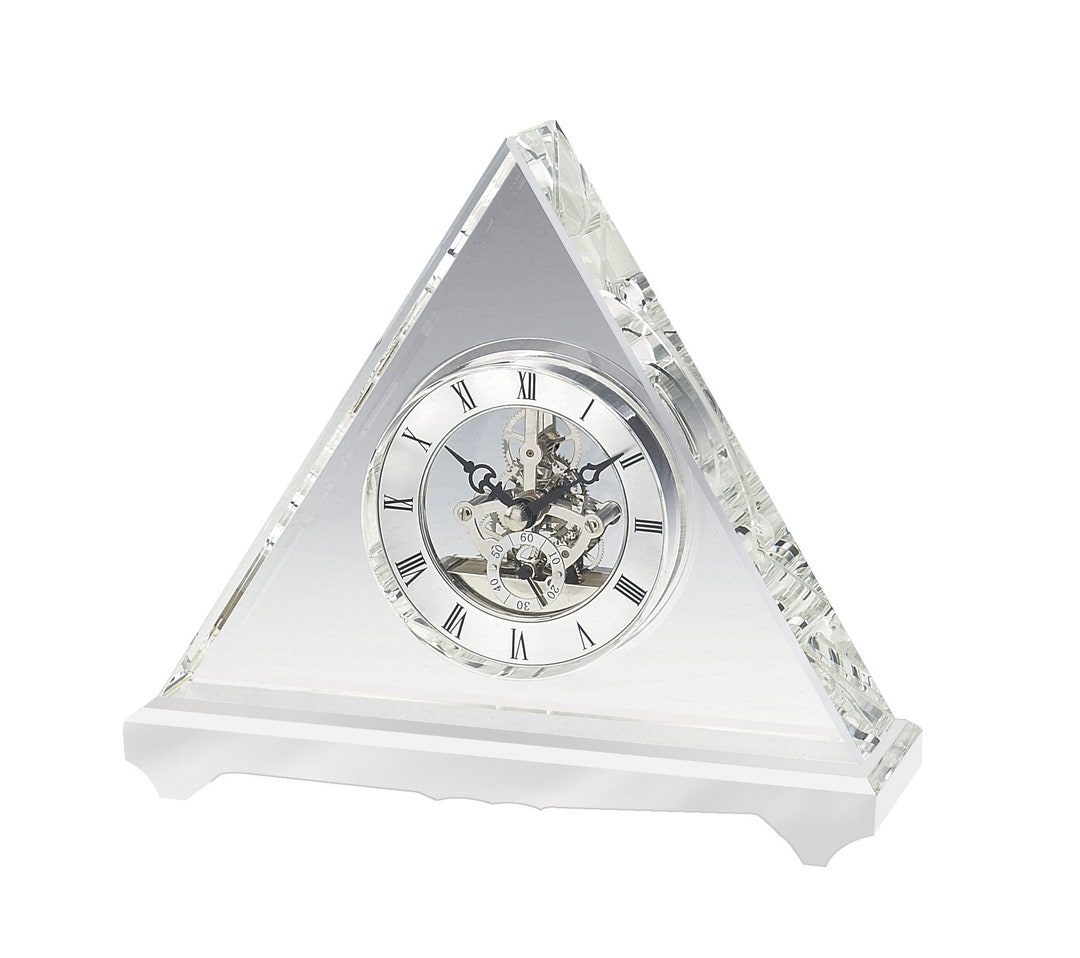 Elegant Crystal Desk Clock With Beautiful Silver Quartz Clock Movement ...