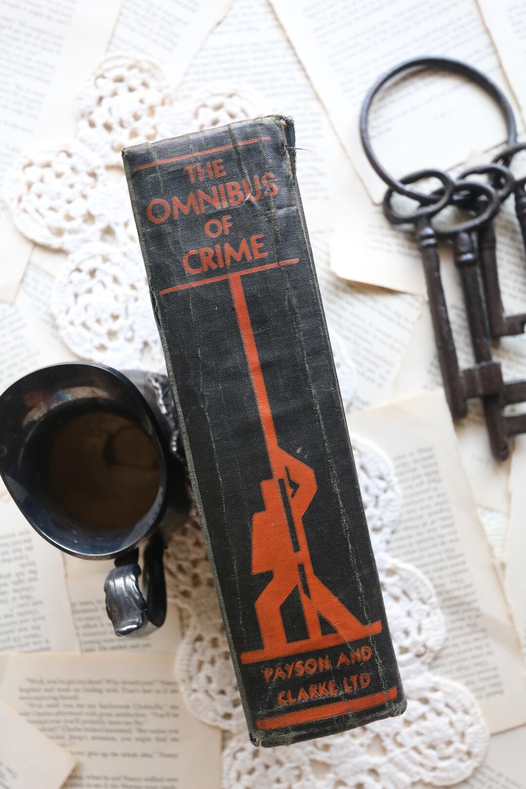 Vintage 1929 Book - the Omnibus of Crime - Etsy