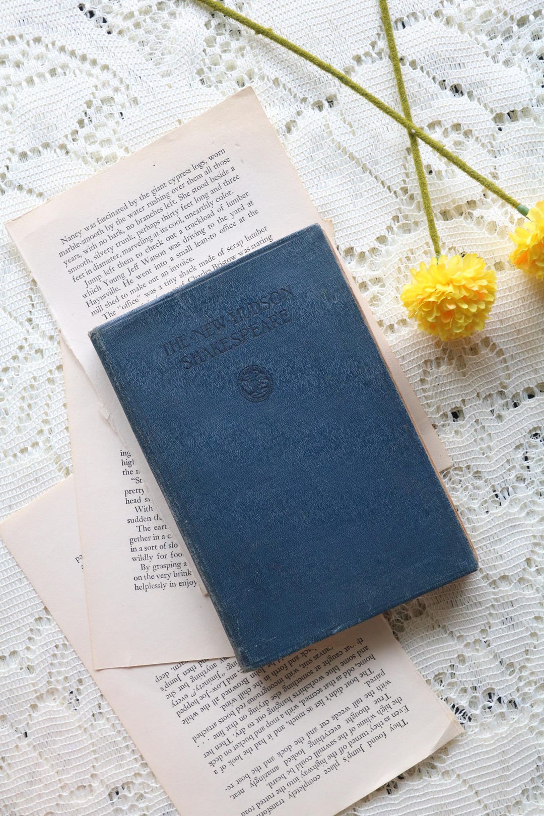 Vintage Tiny Book - Julius Caesar - Etsy