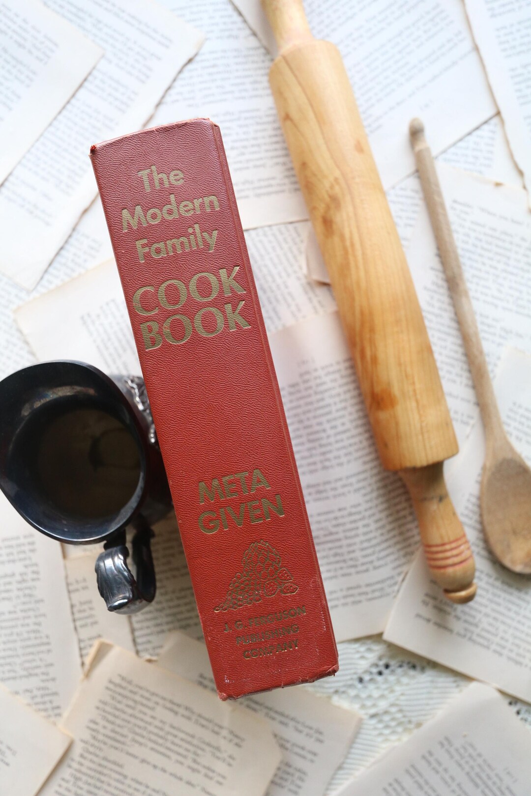 Vintage 1964 Cookbook - the Modern Family Cookbook - Etsy