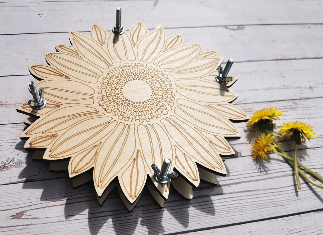 Wooden Sunflower Flower Press Kit/ Personalized Botanical Flower ...
