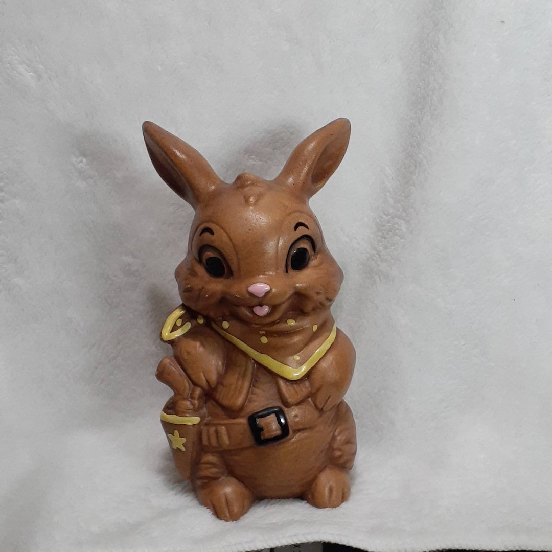 Vintage Twin Winton Gunslinger Cowboy Brown Bunny Rabbit Salt? Shaker ...