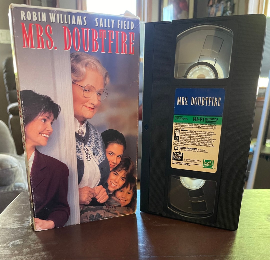 Vintage Mrs. Doubtfire VHS Movie - Etsy