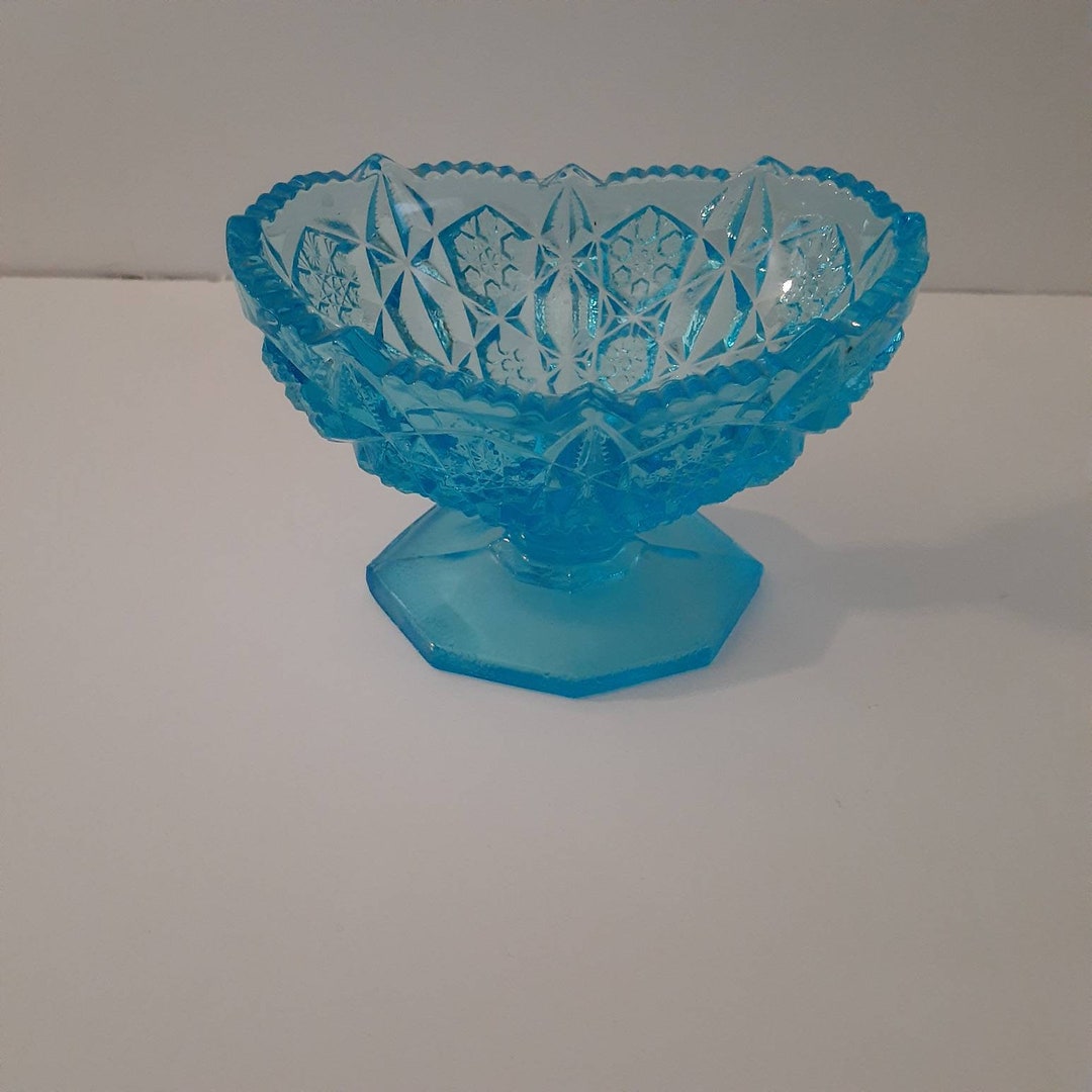Vintage MCM Kemple Wheaton Art Glass Yutec Aqua Blue Pedestal Fruit ...