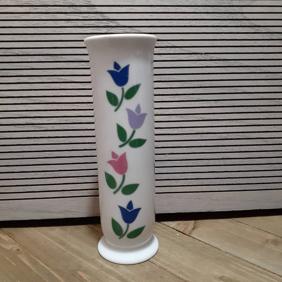 Vintage FTDA White Porcelain Tulip Vase - Etsy