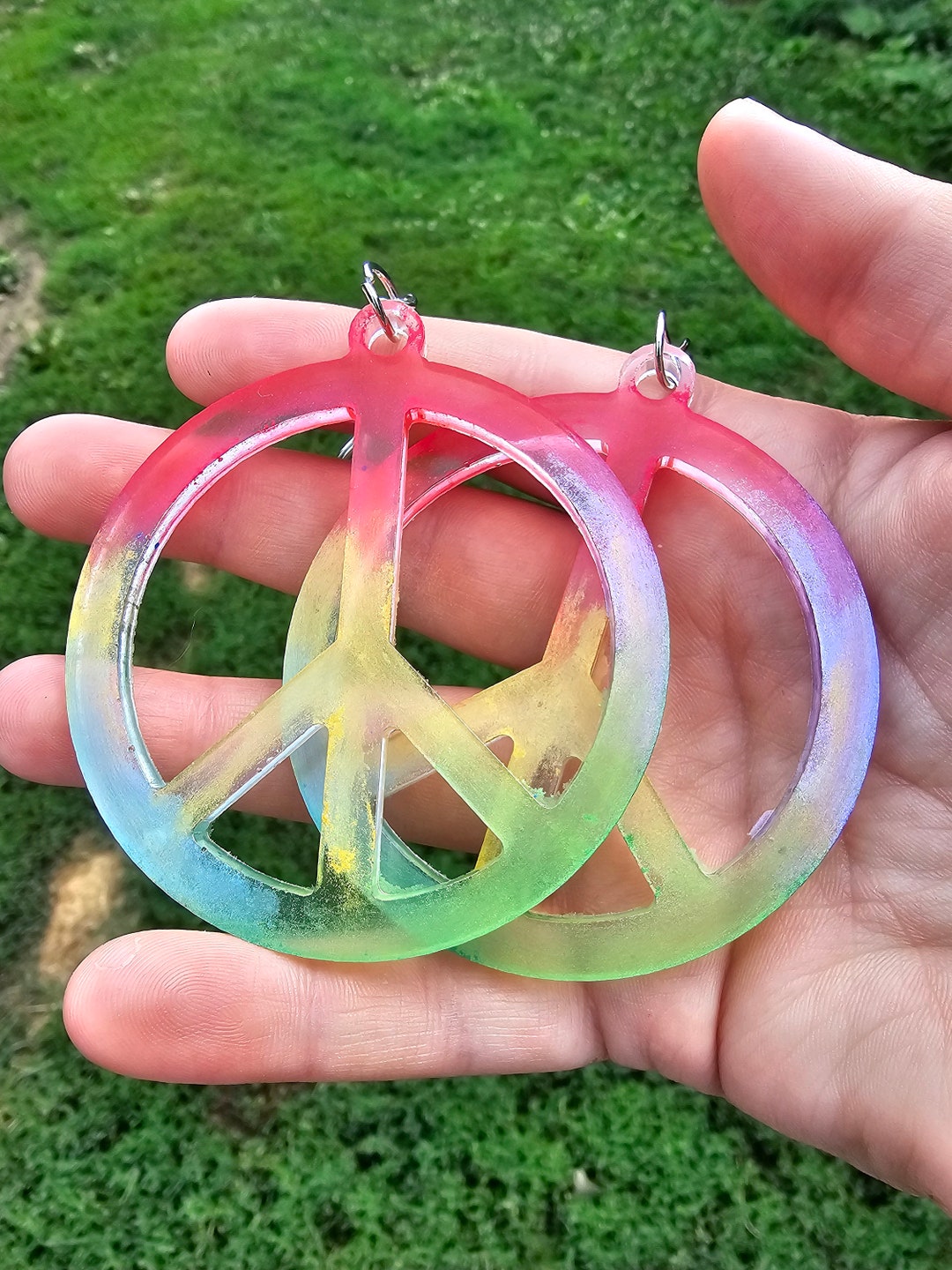 Resin Peace Sign Keychain - Etsy