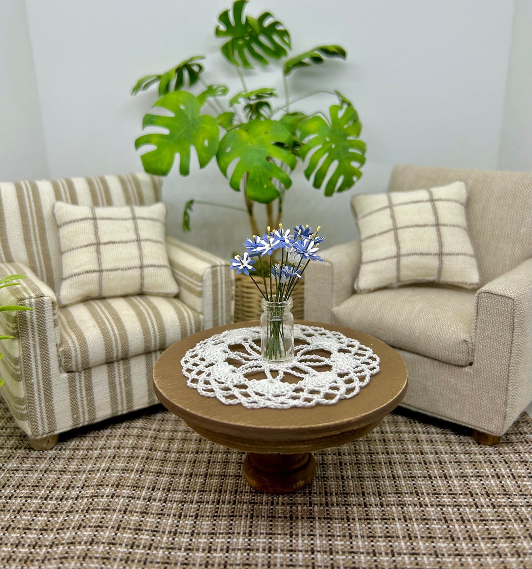 Miniature Farmhouse Coffee Table - Etsy