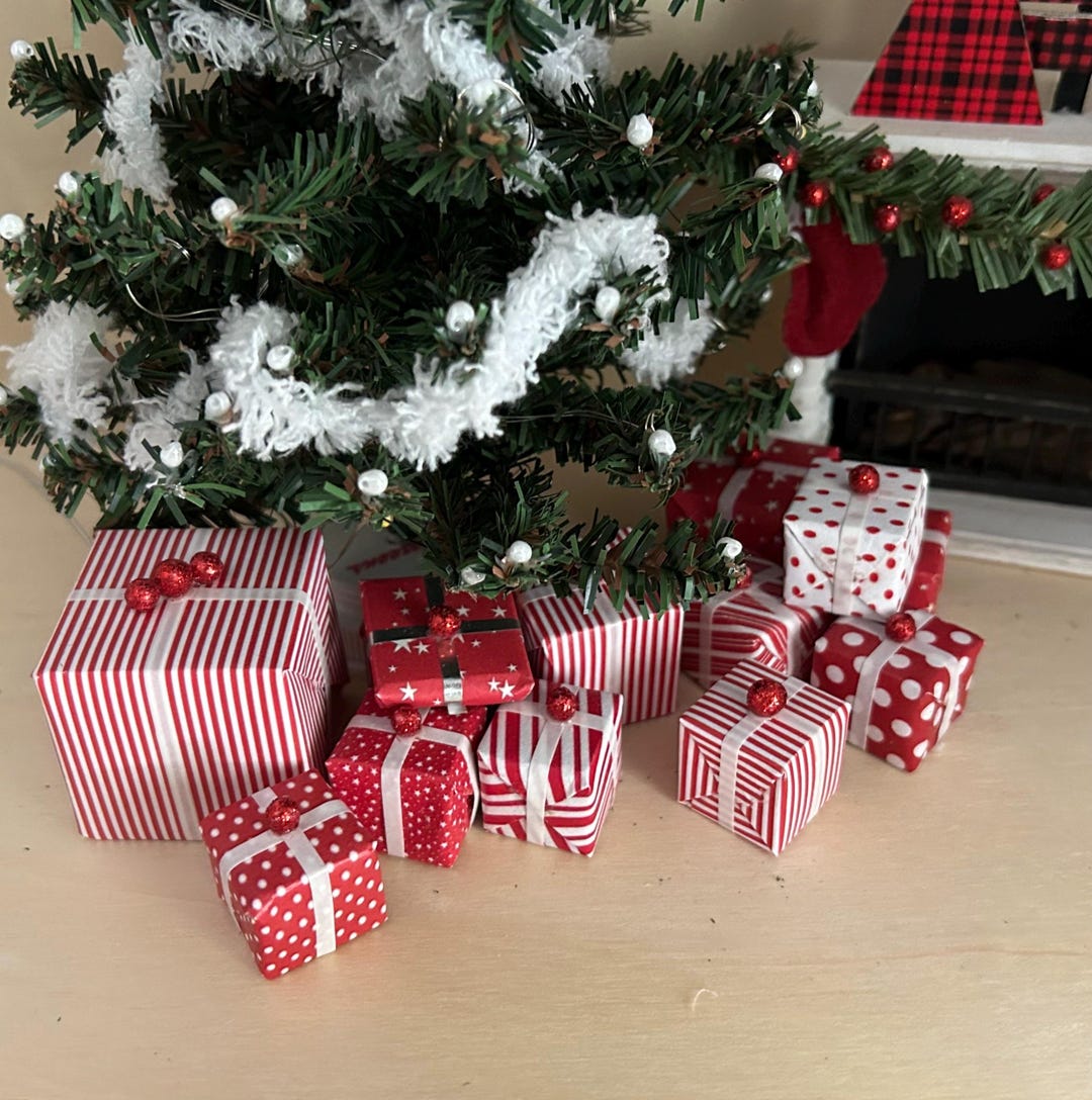 Miniature Dollhouse Farmhouse Christmas Presents - Etsy