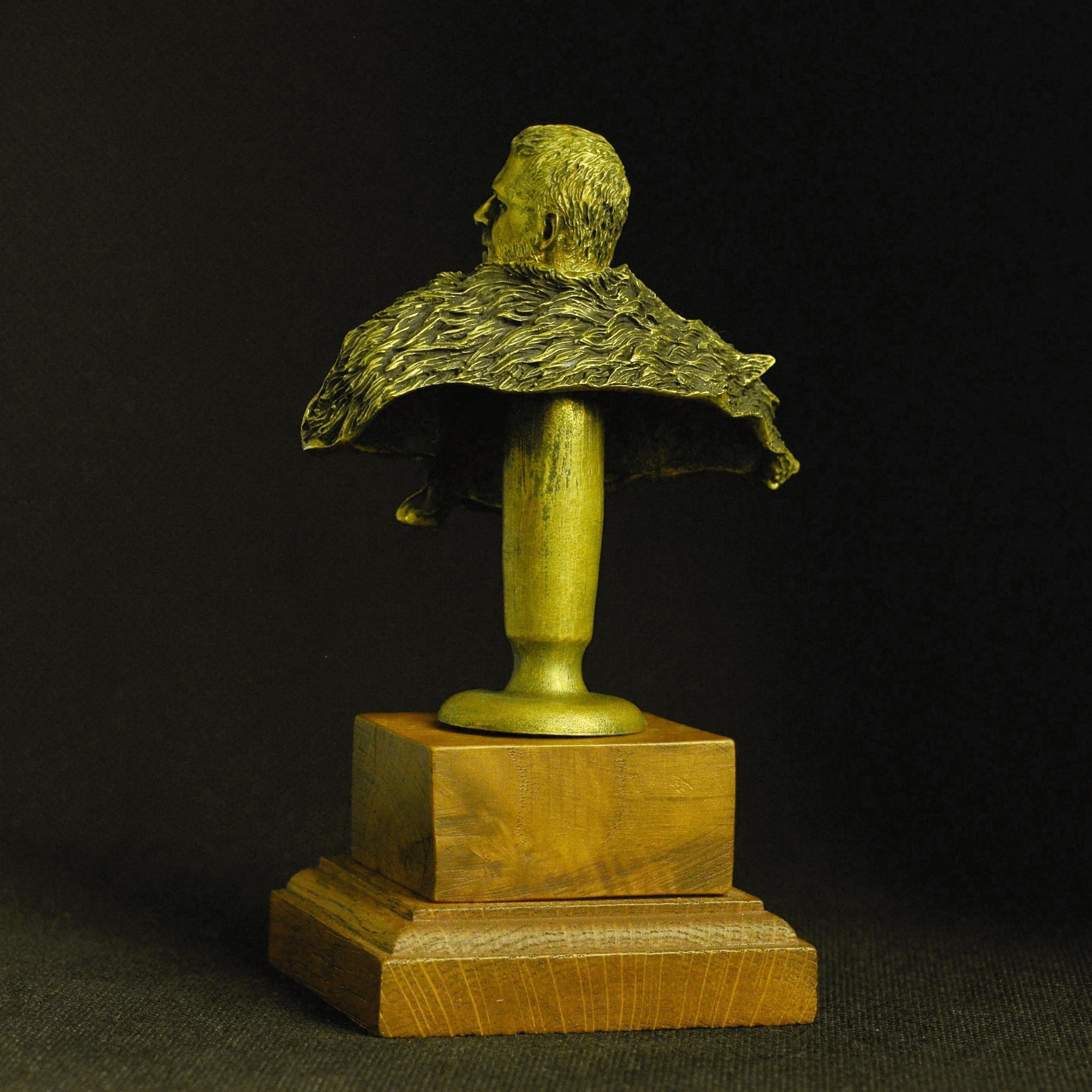 Handmade Handcrafted Solid Bronze Statuette Statue Bust of Roman ...