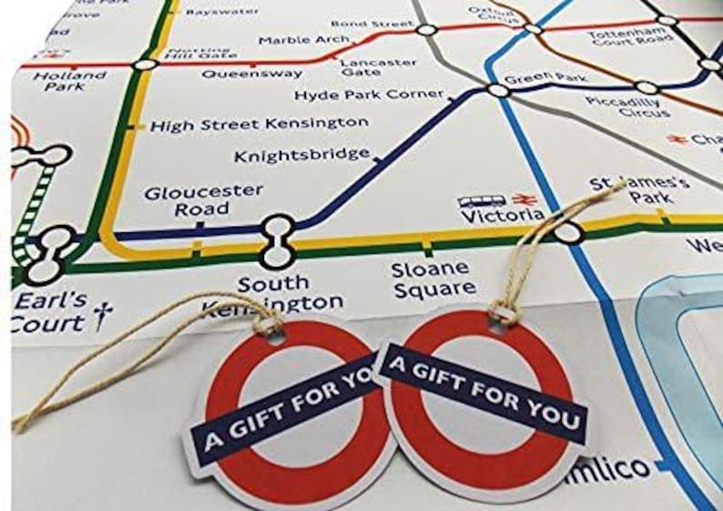 London Underground Map Wrapping Paper - 2 Sheets With Tags Gift Wrap ...