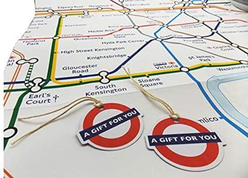 London Underground Map Wrapping Paper - 2 Sheets With Tags Gift Wrap ...