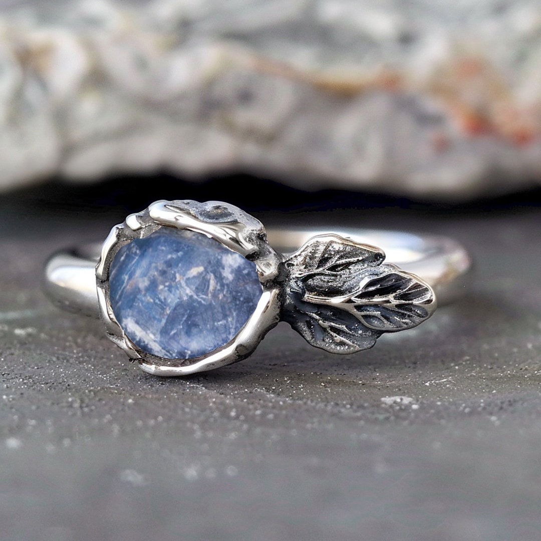 Raw Sapphire Ring, Raw Sapphire Engagement Rings, Raw Sapphire Ring ...