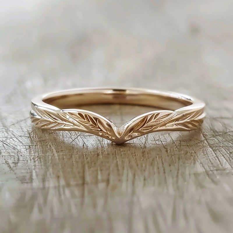 Gold Chevron Wedding Band - Etsy