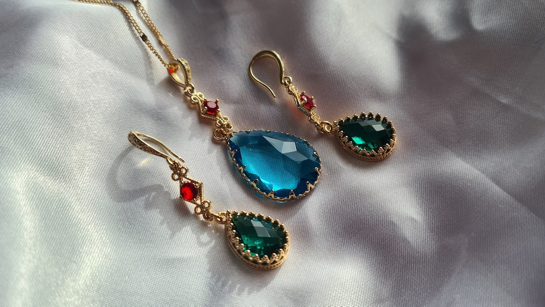 Howl's Moving Castle Jewellery Set - Earrings and Necklace - Etsy