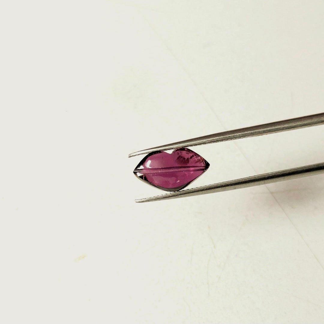 Rare Lips Shape Gemstone, Pink Garnet Lip Shape, Smooth Garnet Lips ...