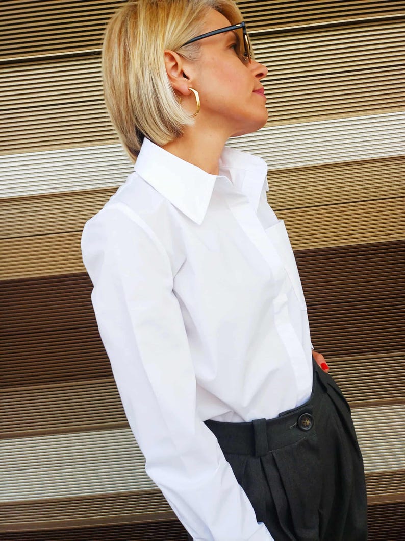 White Cotton Relaxed Fit Shirt - Back Box Pleat & Single Front Chest ...