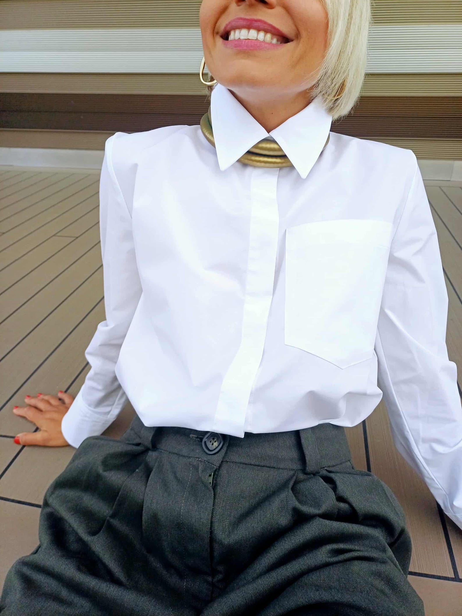 White Cotton Relaxed Fit Shirt - Back Box Pleat & Single Front Chest ...