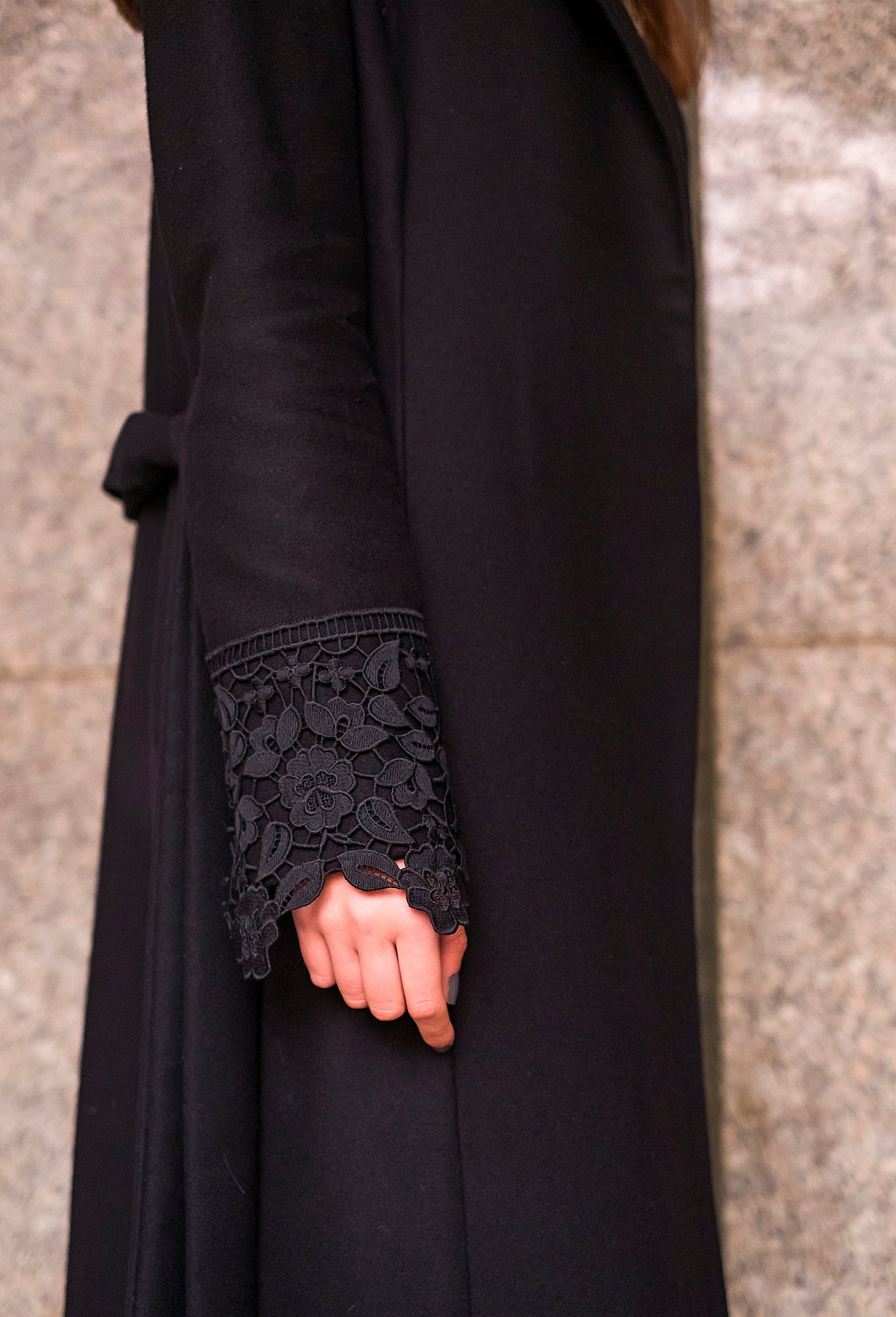 Maxi Langer Mantel mit Spitzenverzierungen, Dark Academia Schwarzer ...