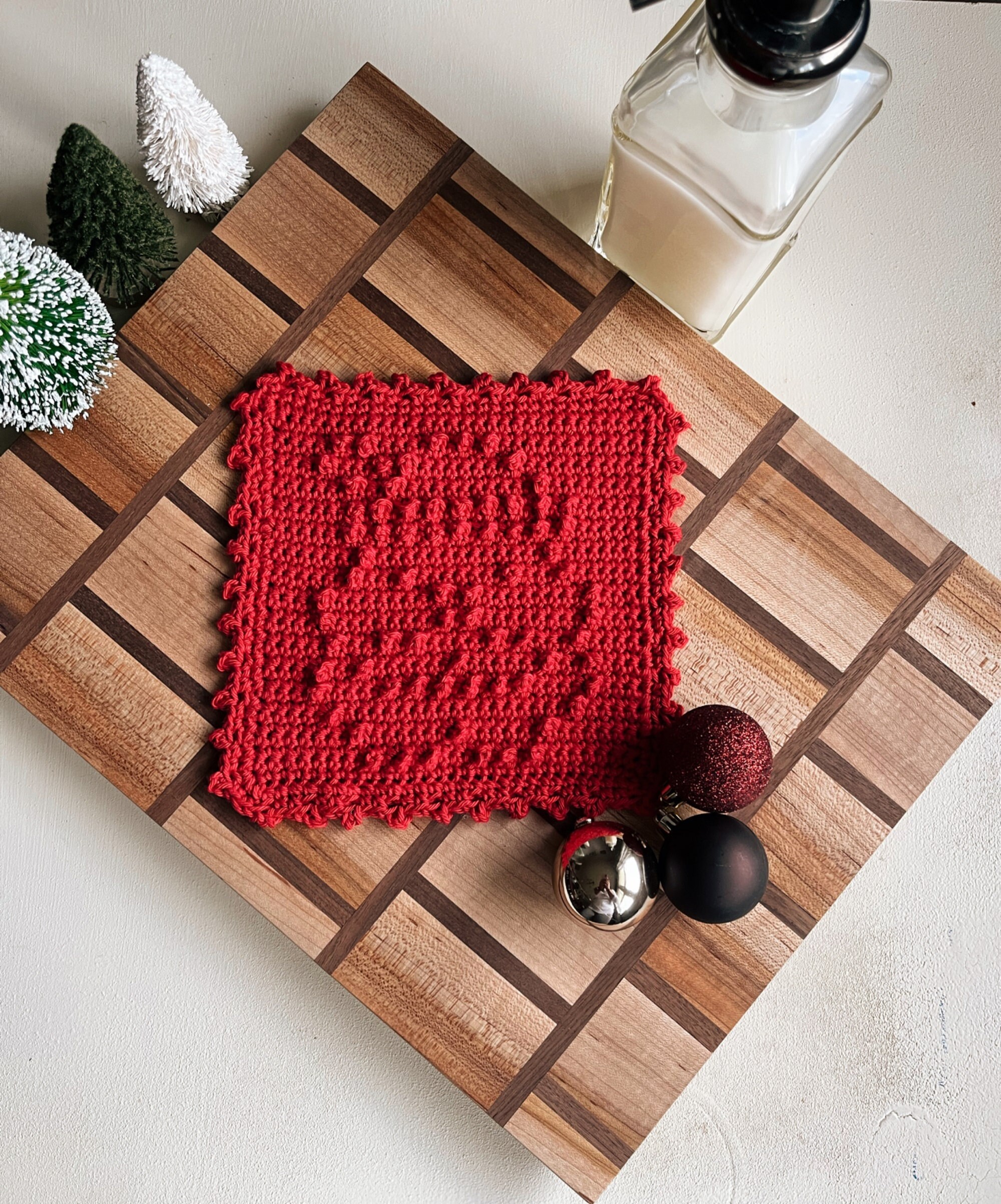 The Holiday Santa Dishcloth/washcloth Crochet Pattern | DIGITAL PATTERN ...