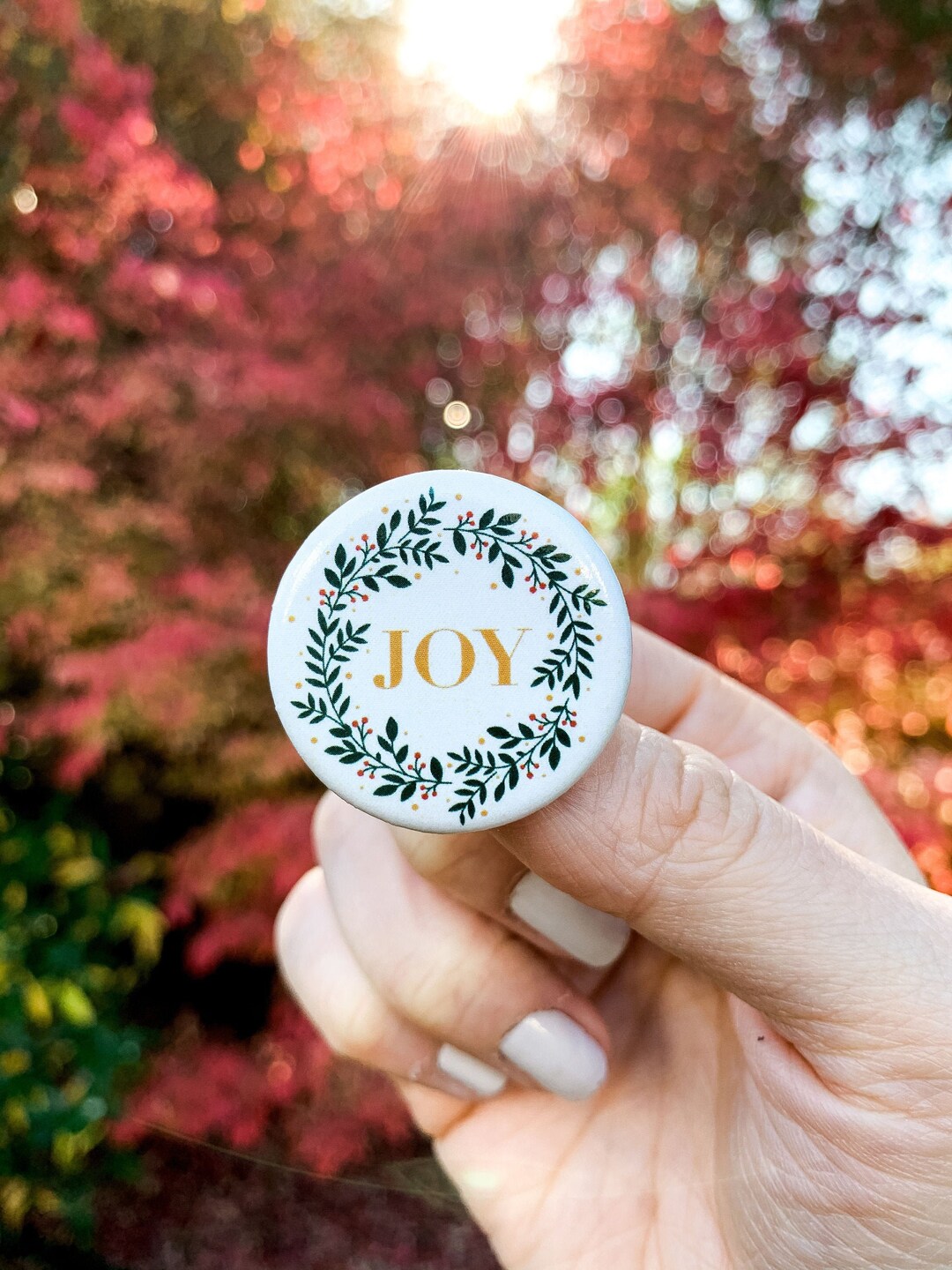 Joy Wreath Pins | 1.25" Round Pushback Buttons Pin | Wreath ...