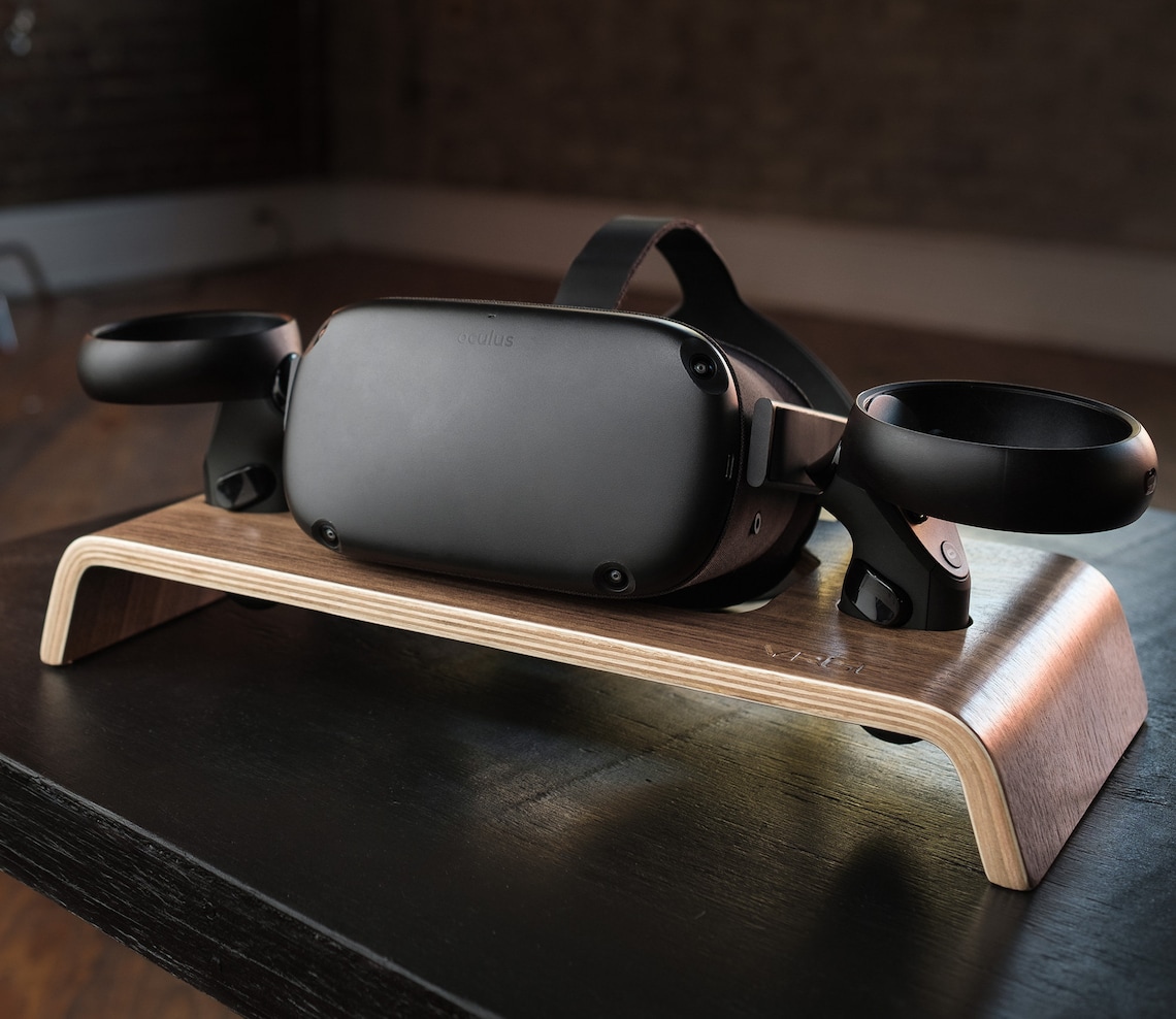 VRGE VR Stand - Wood Display and Organizer Stand for Oculus Quest 2 ...