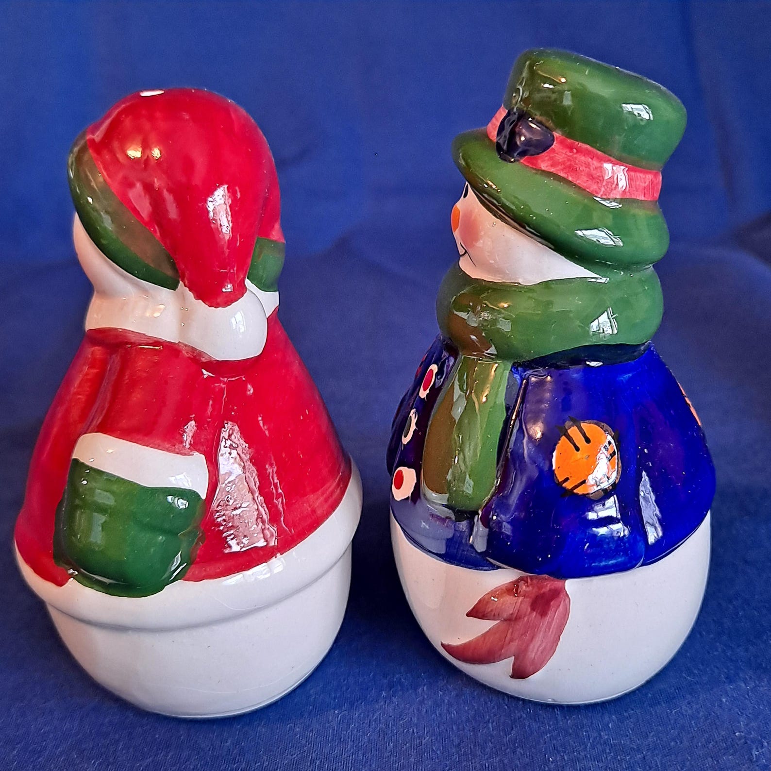 SNOWMAN SALT & PEPPER Shaker Set Ceramic Christmas Snow Man Holiday ...