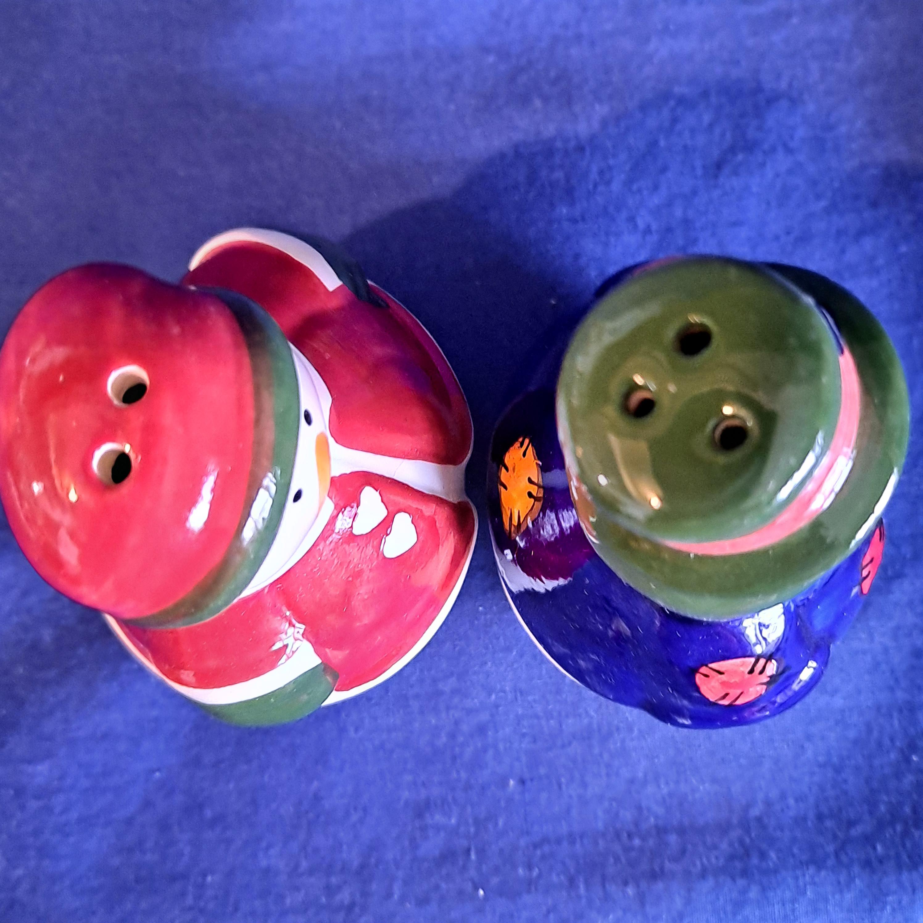 SNOWMAN SALT & PEPPER Shaker Set Ceramic Christmas Snow Man Holiday ...